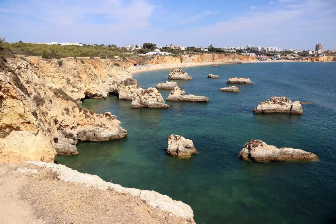 16 Fun Things to Do In & Around Lagos, Portugal