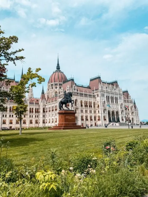 Is Budapest Cheap? 2023 REALISTIC Budapest Travel Costs