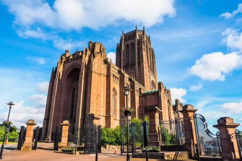 35 Famous Landmarks in Liverpool You Need to Visit
